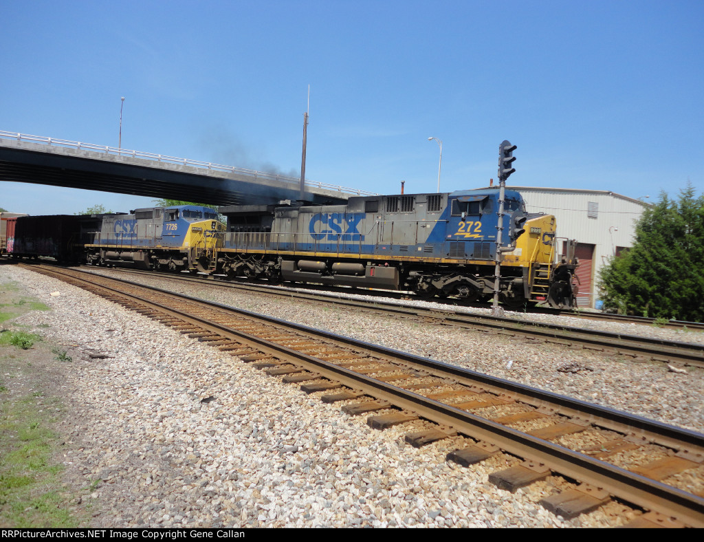 CSX 272 and 7726